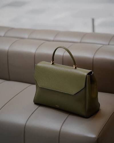 Ameli Zurich bag Bellevue (soft grain leather, olive green) (Gebraucht ...