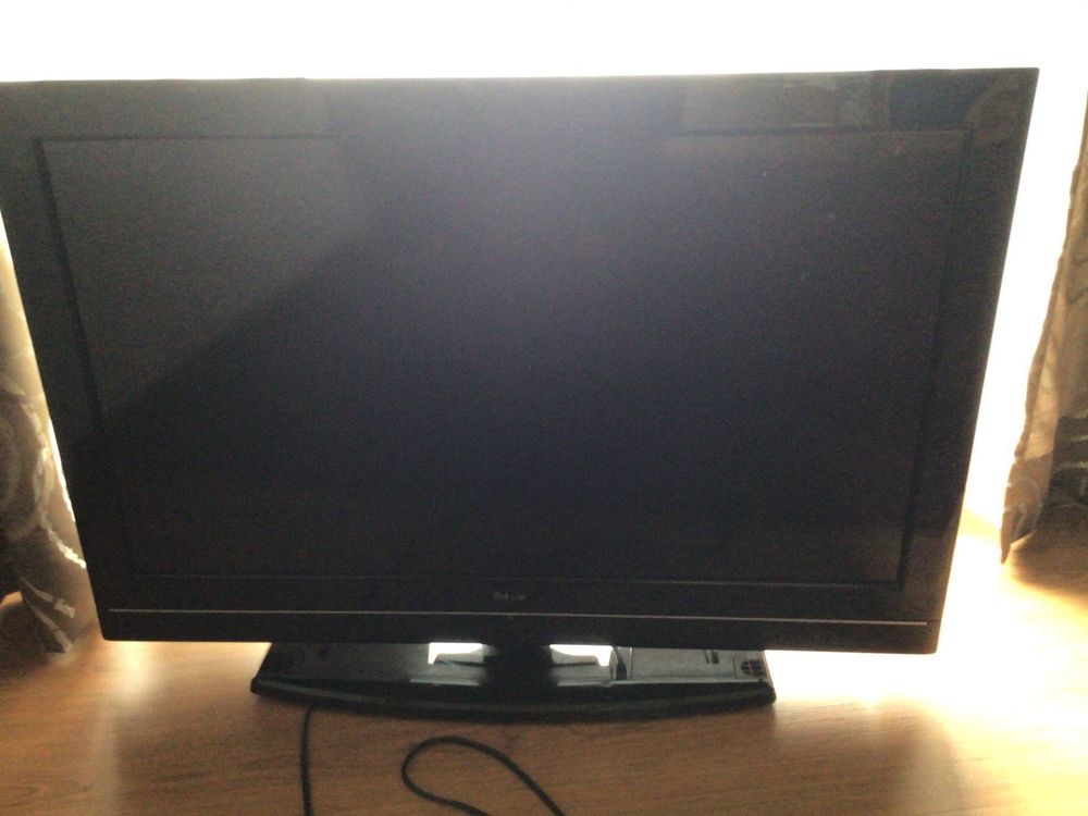 TV TechLine 32 Zoll (Gebraucht) in Leutwil für CHF 21 – nur Abholung ...