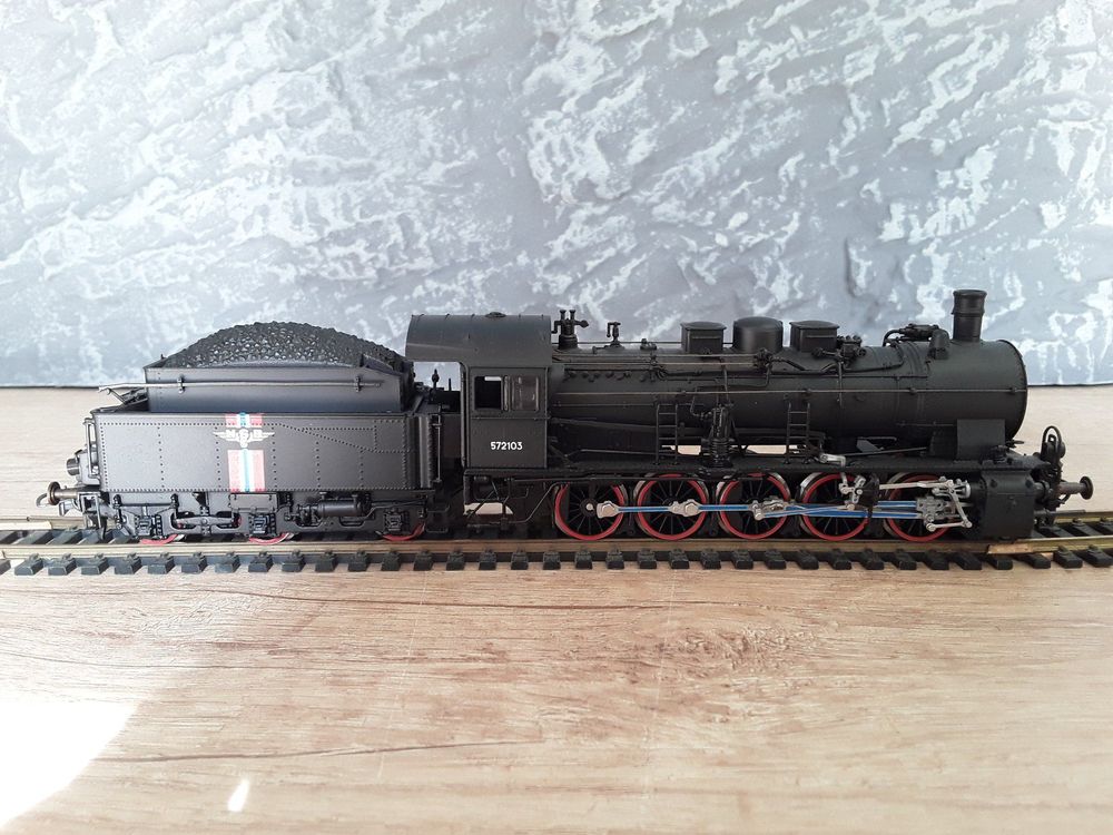 Roco _ Lokomotive BR 57 2103 der NSB Norwegen _ Spur H0 (Defekt) in Uerikon für CHF 79 – mit ...