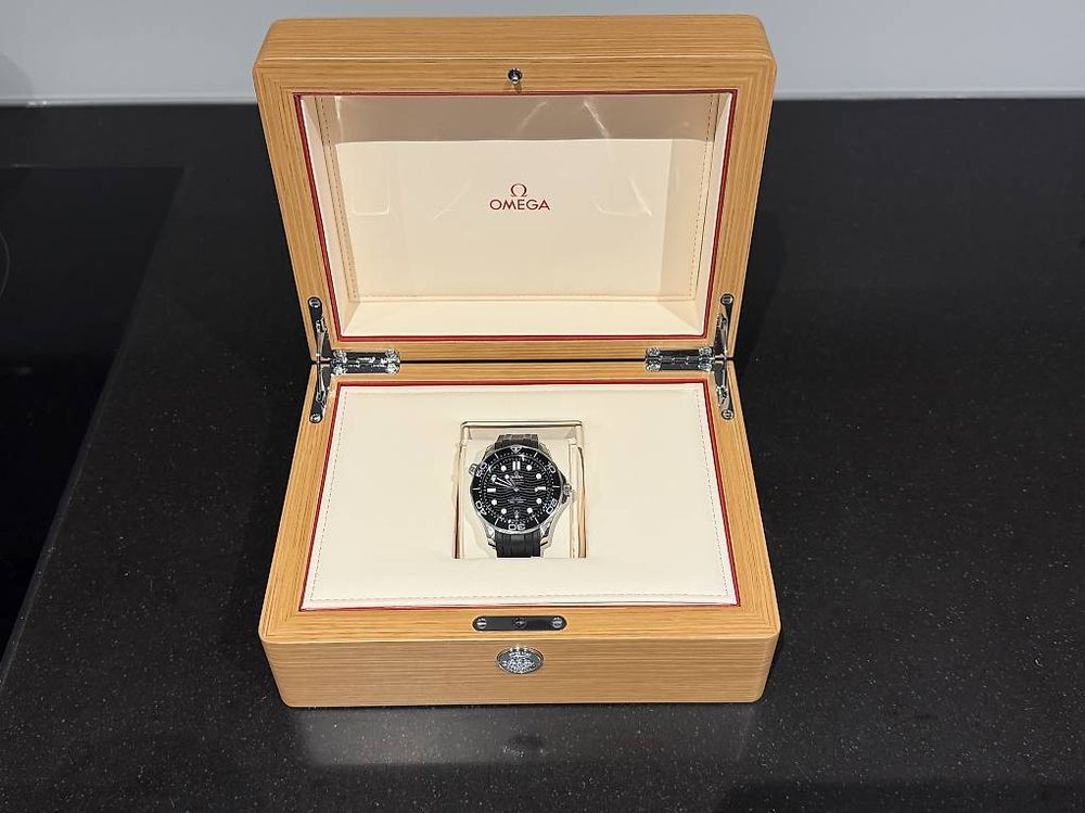 Omega Seamaster Diver 300 inkl. Stahlband (Gebraucht) in Bad Zurzach ...