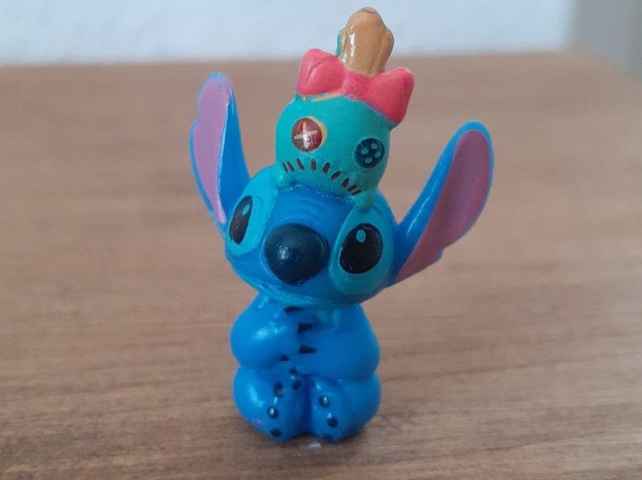 Stitch mit Schrulle ca 3.4cm/ Setzkasten, Cake Topper (Neu (gemäss ...