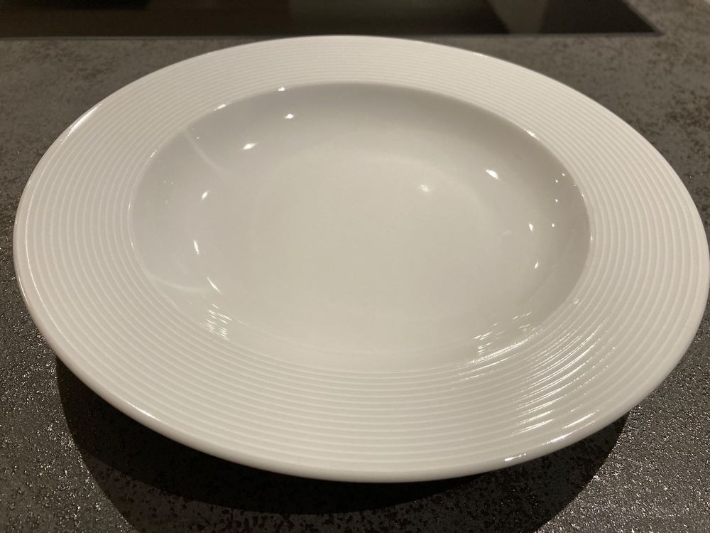 Suppenteller Vienna (Gebraucht) in Windisch für CHF 1 – nur Abholung ...