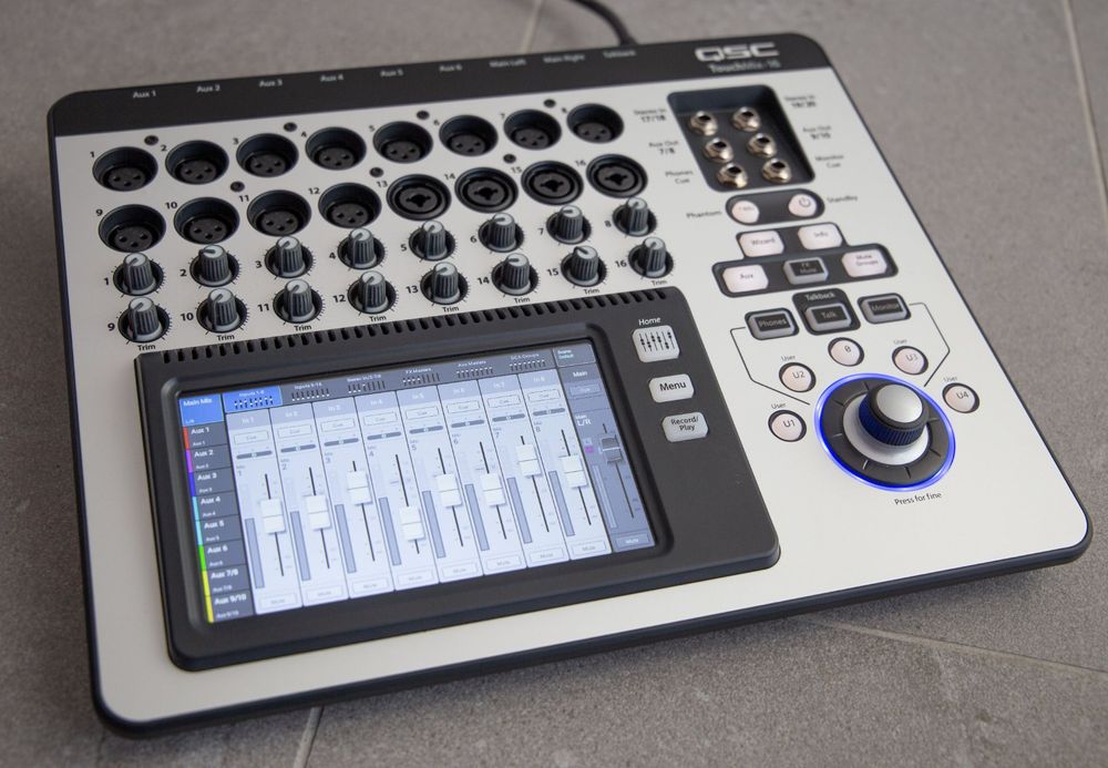 QSC TouchMix-16 Digital Mischpult - Top Zustand! (Gebraucht) in Oberwil ...