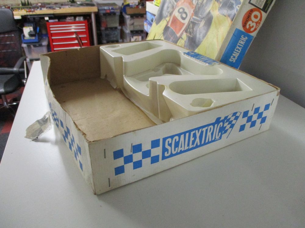 Scalextric Triang Rennbahn Leerpackung für Sammler | Kaufen auf Ricardo