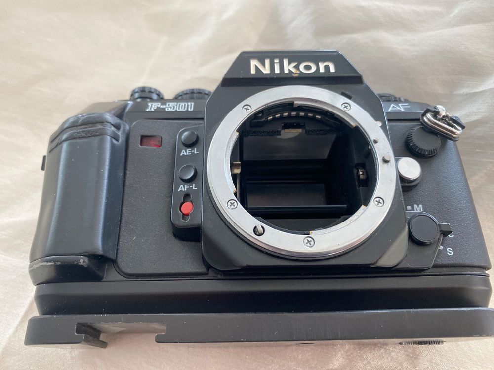 Nikon F-501 Body (Gebraucht) in Nürensdorf für CHF 10 – mit Lieferung ...