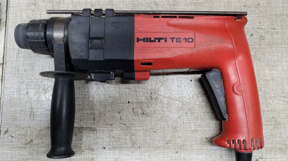 Hilti Bohrmaschine TE 10 (Gebraucht) in Thun für CHF 41 – mit Lieferung auf Ricardo kaufen