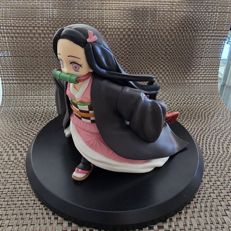 Nezuko von Demon Slayer Figur mit Unterteller (Gebraucht) in Schötz für ...
