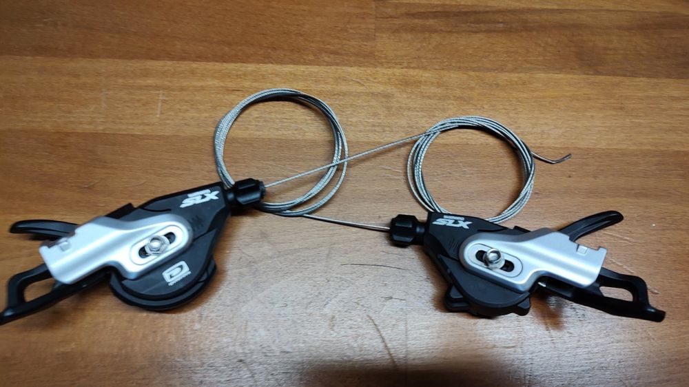 Shimano SLX Schalthebel 2/3 X10 fach i-spec | Kaufen auf Ricardo