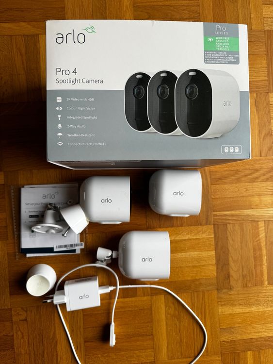 Arlo Pro 4 3er Pack weiss | Kaufen auf Ricardo