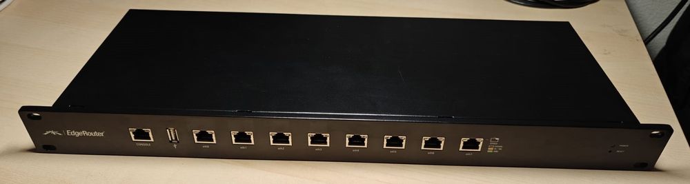 EdgeRouter 8 | Kaufen auf Ricardo