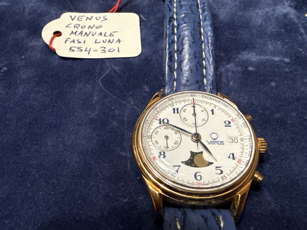 Montre Venus Chrono Phase de Lune Vintage - Rare! (D'occasion) à ...