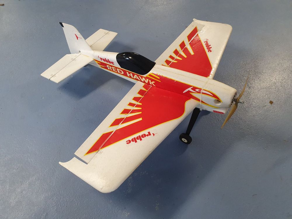 3D Flieger Robbe Red Hawk mit Motor,Regler,Schrauben, Servos (Defekt ...