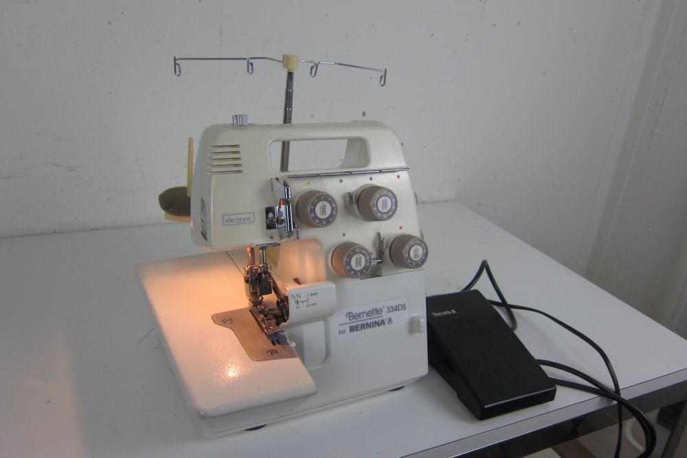 Bernette 334DS Overlock von BERNINA (Gebraucht) in Fahrweid für CHF 79 ...