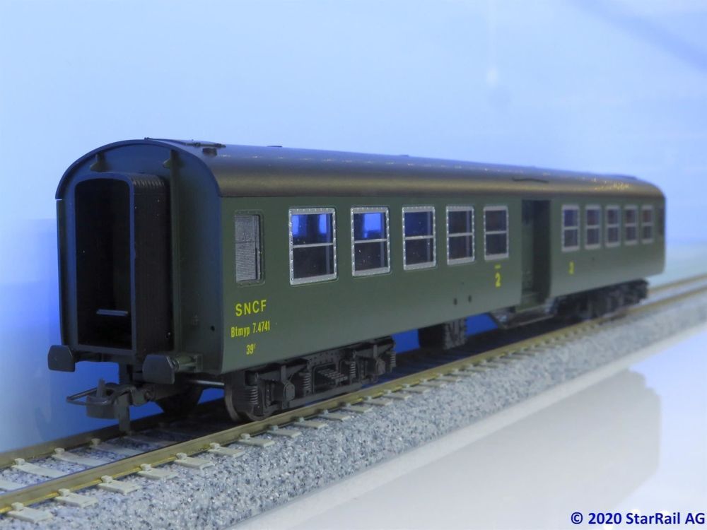 Roco 44270 2 Kl. Personenwagen SNCF (Neu und originalverpackt) in ...