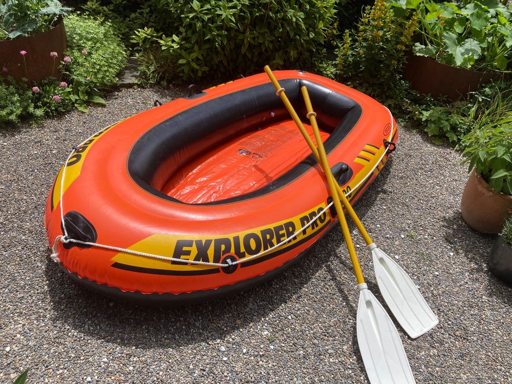 Gummiboot mit 2 Paddel | Kaufen auf Ricardo