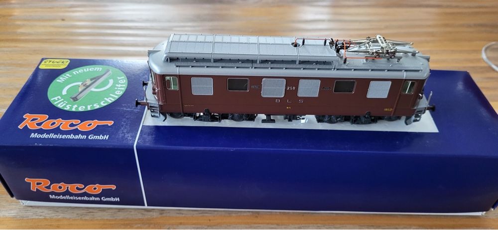 Roco Lok BLS Ae 4/4 258 Digital H0 AC (Gebraucht) in Eglisau für CHF ...