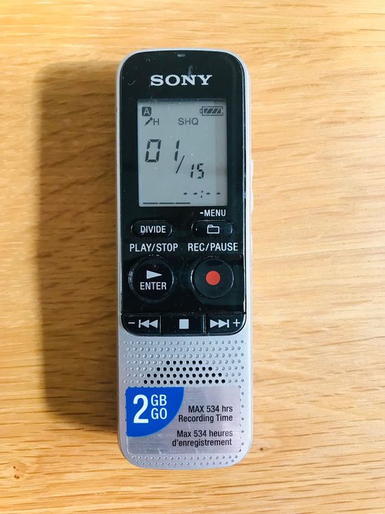 Sony ICD-BX132 digitales Diktiergerät 2GB, 300mW Output, HVX (Gebraucht ...