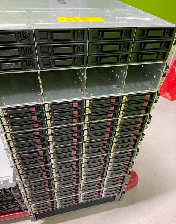 HP StorageWorks M6412A Fibre Channel (10Stk) (33TB SAS HDD) (D'occasion ...