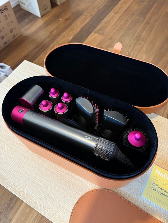 Dyson Airwrap Complete Fuchsia, so gut wie neu! (Neu (gemäss ...