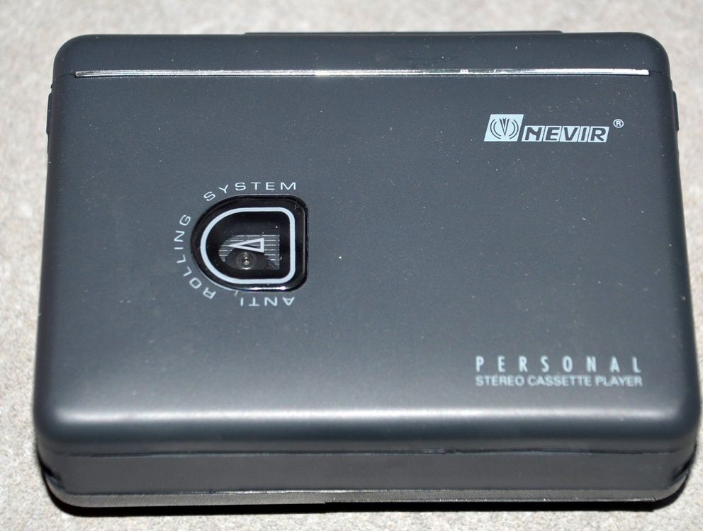 Walkman Nevir NVR-211 LUX (Gebraucht) in Collonges für CHF 38 – mit ...