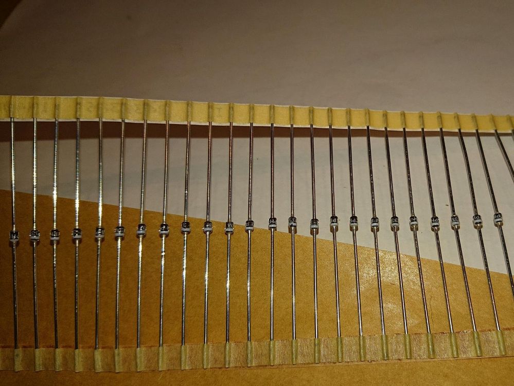 10x Diode 1000V 1.3A SOD-81 - BYD33M | Kaufen auf Ricardo