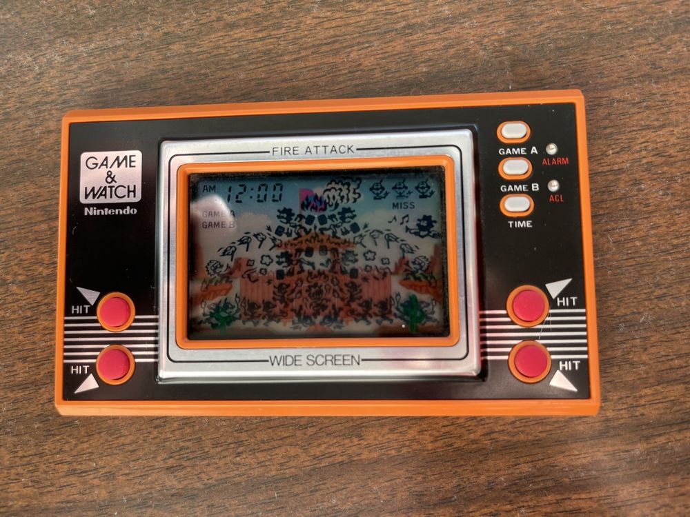 Nintendo Game & Watch Fire Attack. 1982. Funktioniert. (Gebraucht) in ...