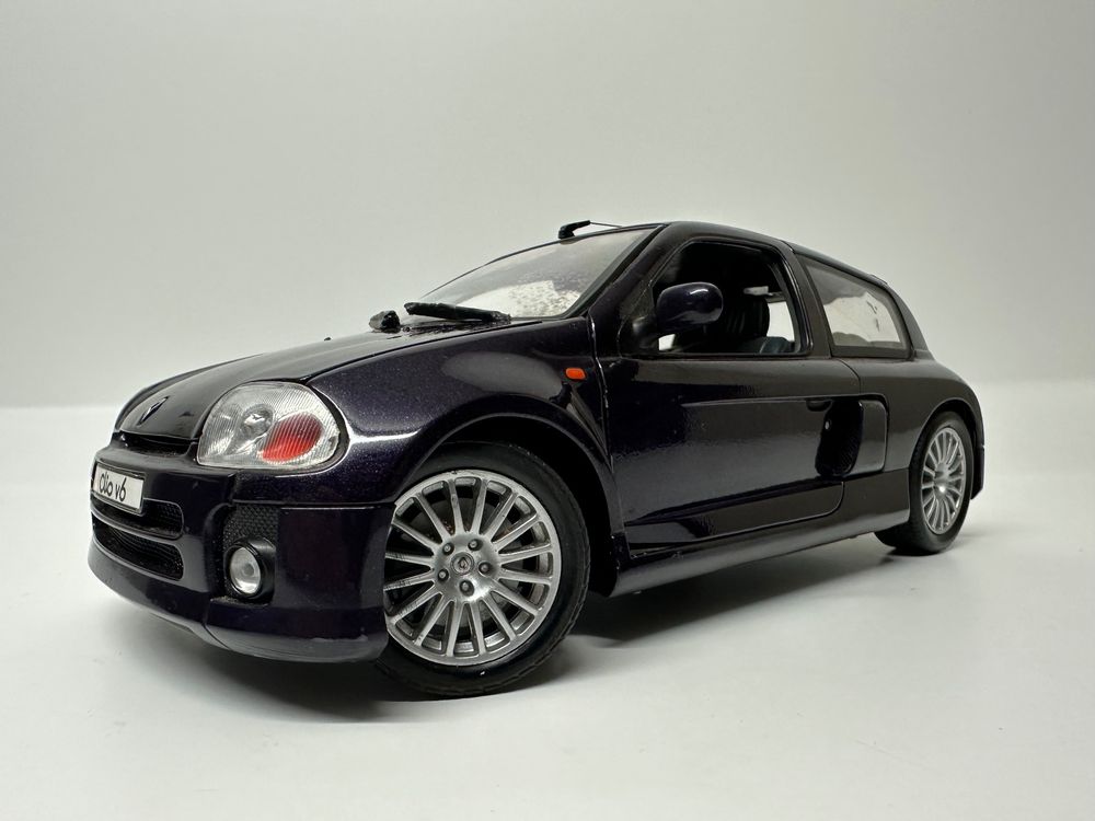 Renault Clio V6 1:18, violet, Eagle Collectibles, mit OVP (Gebraucht ...