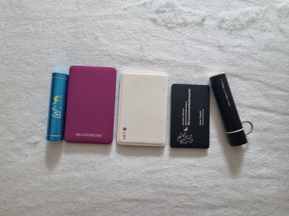 Powerbank Set | Kaufen auf Ricardo