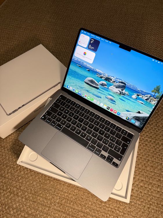 Apple MacBook Air – 2024 - 16gb ram - 512 gb festplatte (Gebraucht) in ...