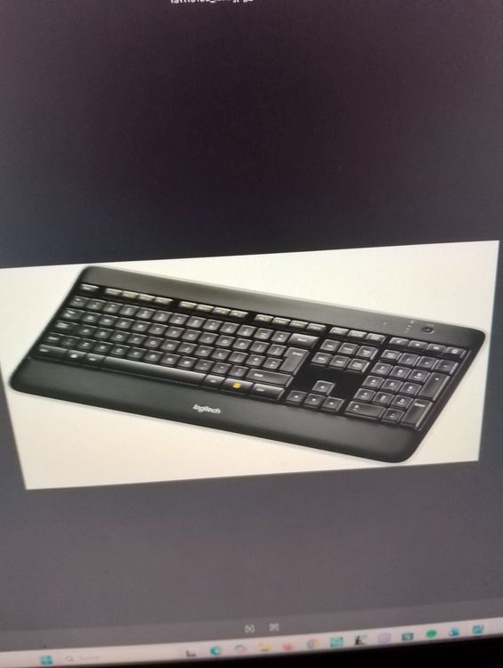 Logitech K800 Tastatur und Logitech MX Master Maus (Gebraucht) in ...