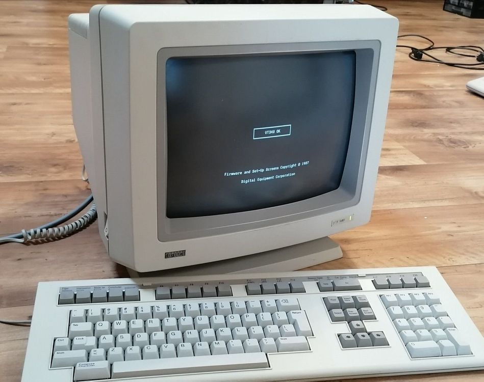 DEC VT-340 Terminal | Kaufen auf Ricardo
