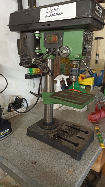 Ständerbohrmaschine Rexon DP2000A (Gebraucht) in Twann für CHF 33 – nur Abholung auf Ricardo kaufen