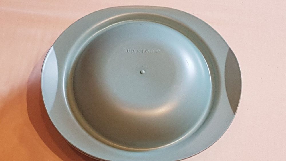 Tupperware Ultra Pro 2 litres (Gebraucht) in Villiers für CHF 50 – mit ...