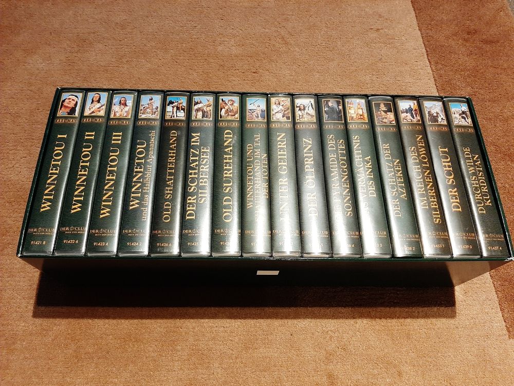 Winnetou VHS 16 Film Box Set (Gebraucht) in Wittenbach für CHF 20 – mit ...