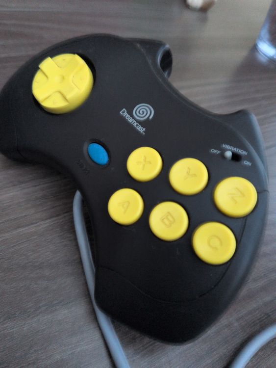Dreamcast ASCII PAD - 6 button - with VMU Card !! (Neu (gemäss ...