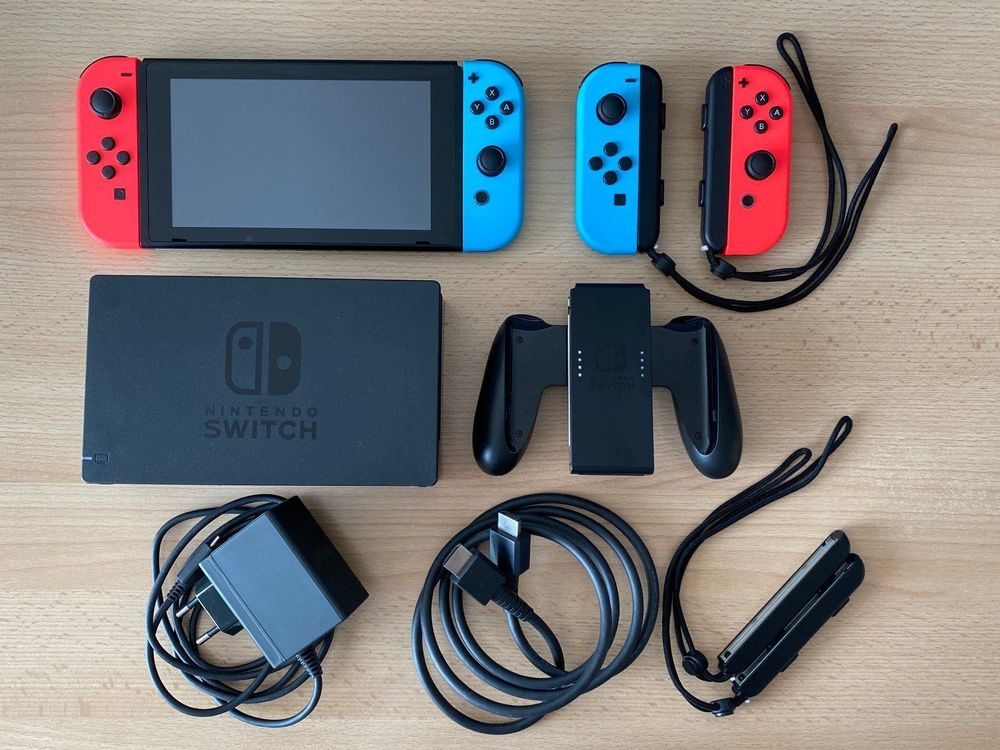 Nintendo Switch Konsole (+ Joy-Con Set) | Kaufen auf Ricardo