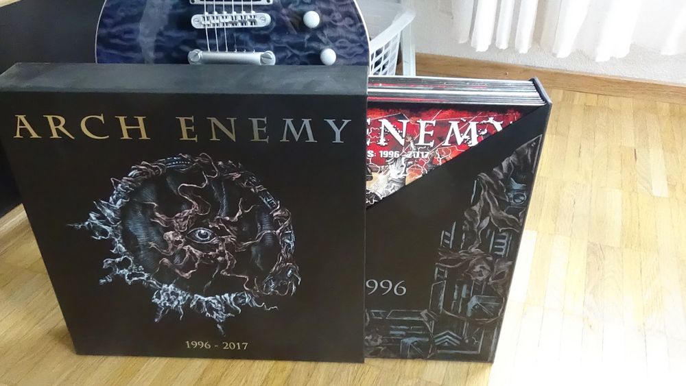 Arch Enermy 11 LP Box !! (Neu (gemäss Beschreibung)) in Oberriet SG für ...