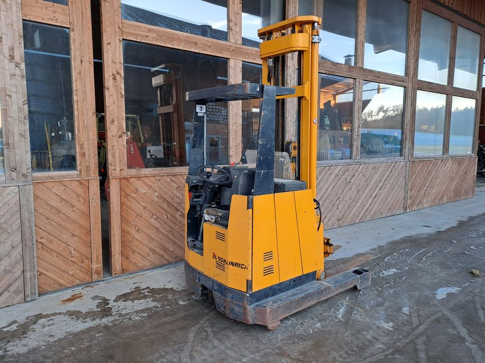Schubmaststapler Jungheinrich Triplex 6.5m Hub (Gebraucht) in Lommis für CHF 1100 – nur Abholung ...