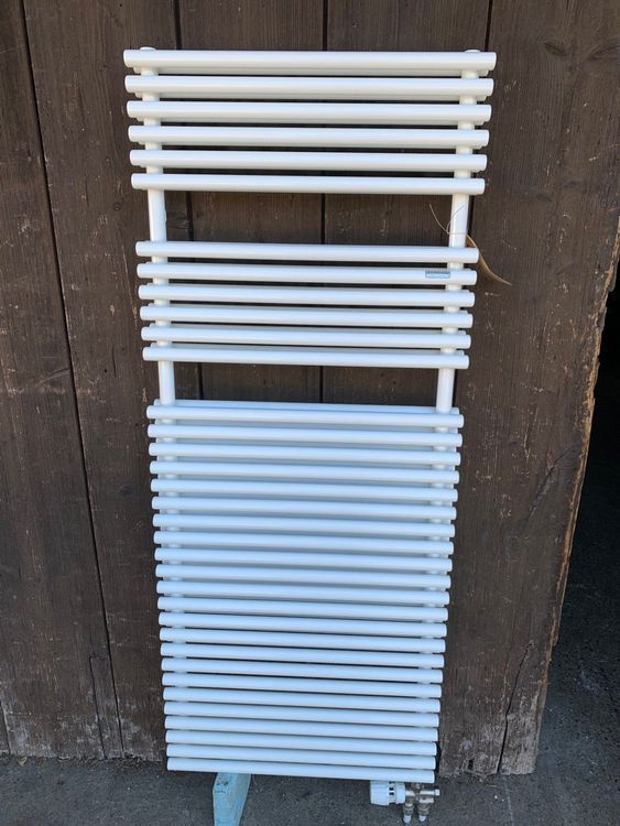 Ein Arbonia Handtuchradiator Heizkörper / Badheizkörper (Gebraucht) in Wallisellen für CHF 126 ...