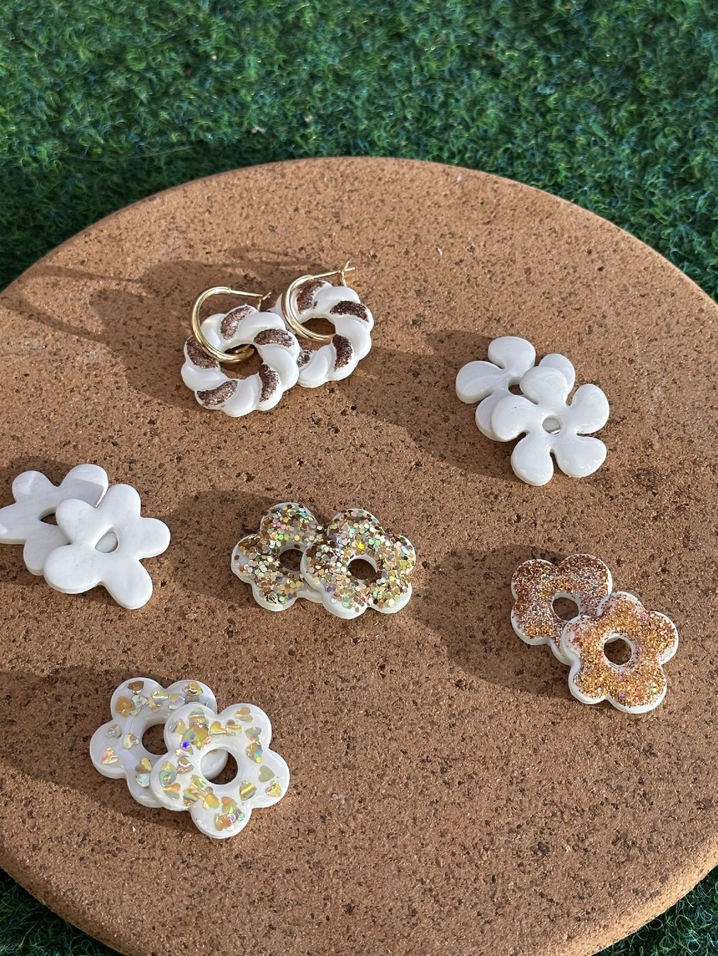 Boucles d'oreilles en pâte fimo et en résine (Neu und originalverpackt ...