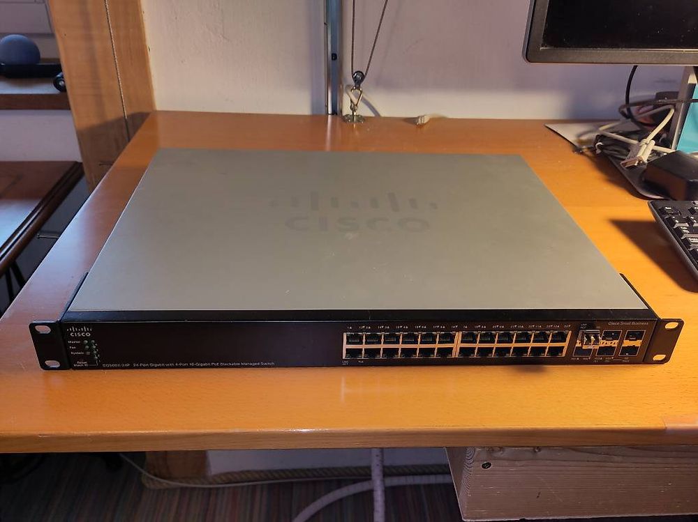 Switch Cisco PoE 24 ports SG500X-24P (D'occasion) à Hauterive NE pour CHF 70 – retrait ...