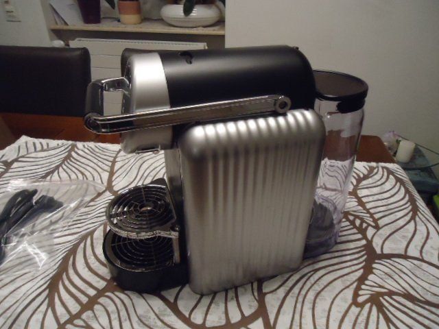 Nespresso Zenius 100 ZN 100 Pro (Gebraucht) in Wettingen für CHF 240 ...
