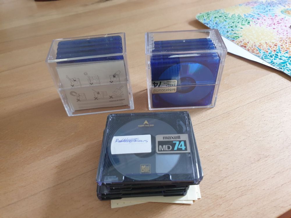Sony MiniDisc MZ-R37 Portabler MD Walkman inkl. 15 Minidisc (Gebraucht ...