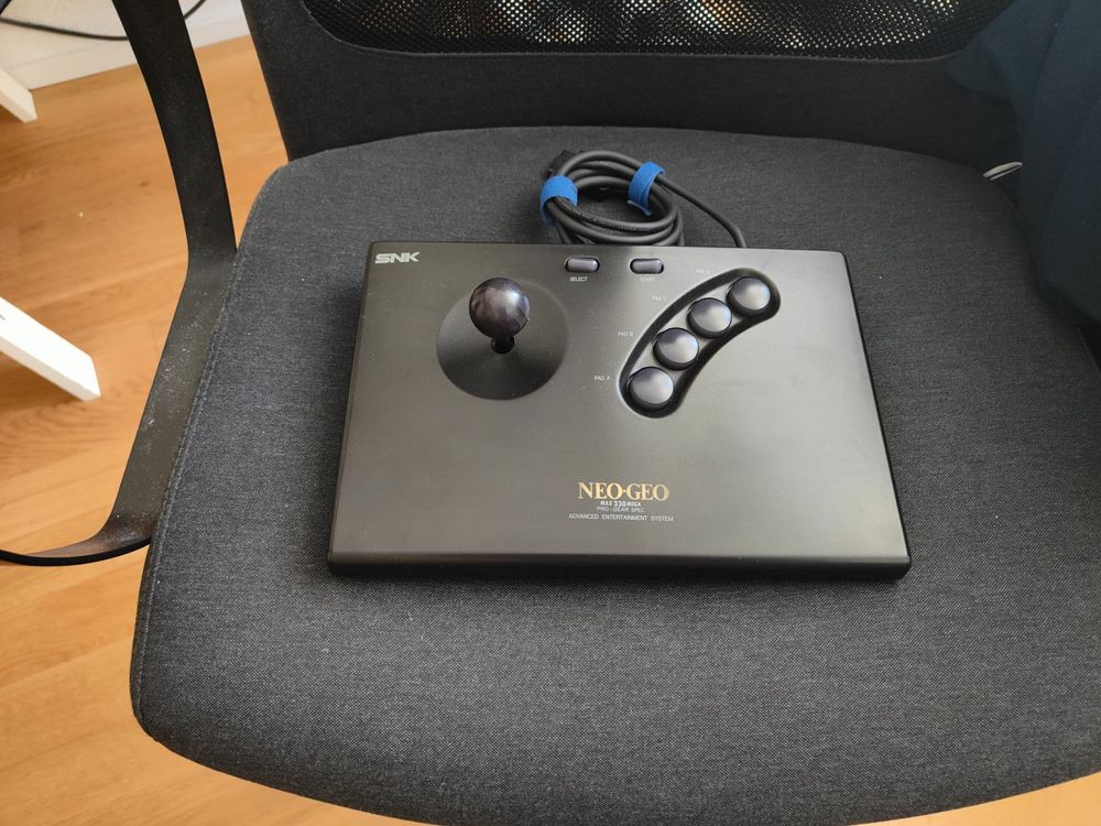 neo geo arcarde stick ( x 2 ) (Gebraucht) in Wädenswil für CHF 149 ...