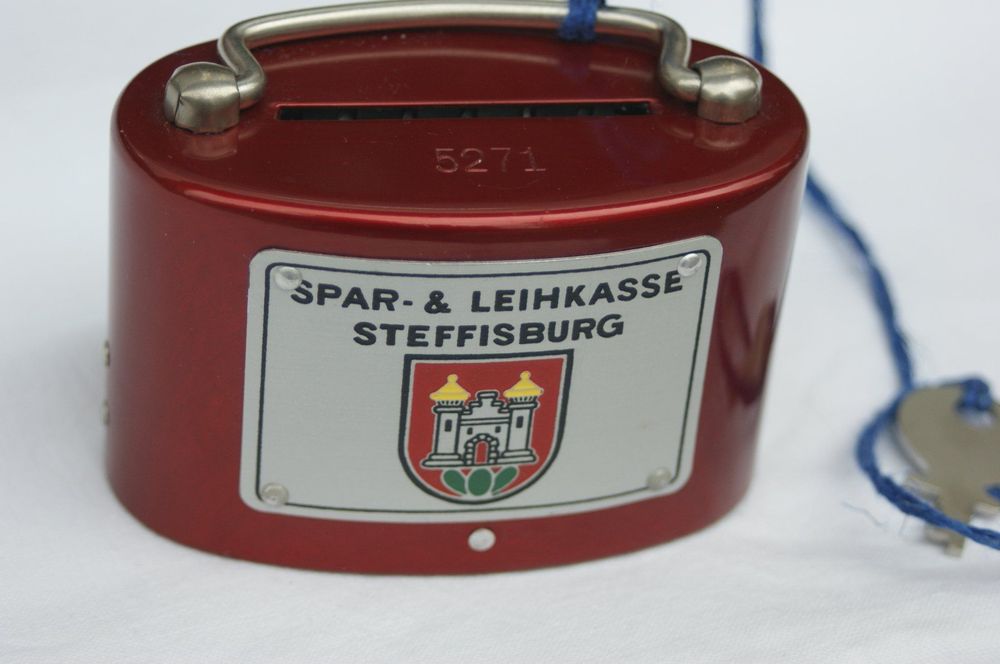 KÄSSELI MIT SCHLÜSSEL SPAR- & LEIHKASSE STEFFISBURG (Gebraucht) in Basel für CHF 35 – mit ...