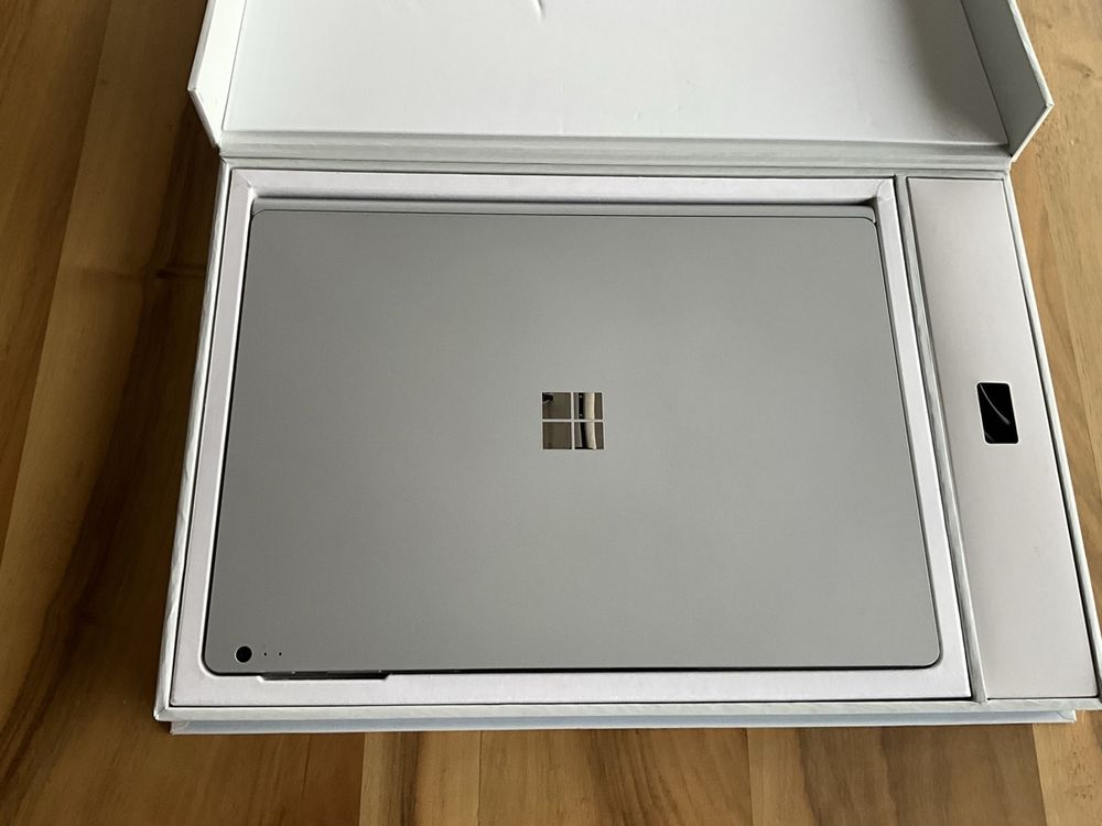 Microsoft Surface Book (Gebraucht) in Bülach für CHF 105 – mit Lieferung auf Ricardo kaufen