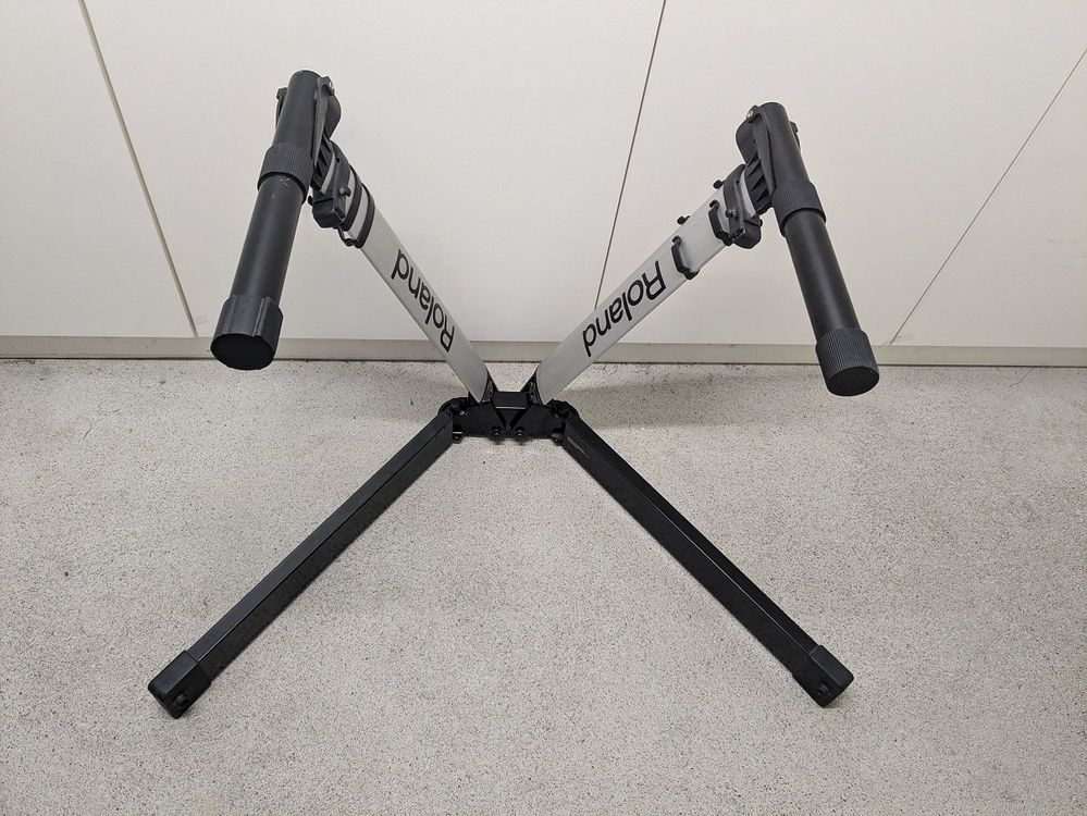 Roland KS-V7 V-Stand Keyboardständer | Kaufen auf Ricardo