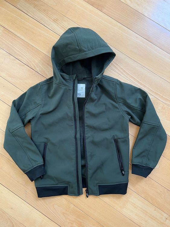 Softshell Jacke dunkelgrün 140, Jungs Jacke Herbst olivegrün (Gebraucht) in Otelfingen für CHF ...