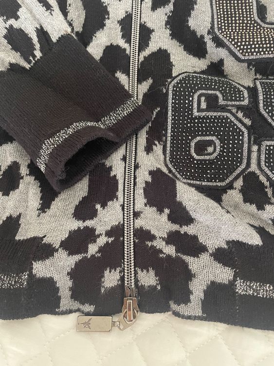 Monari Strickjacke mit Animal Print,Top Zustand! (Gebraucht) in Zürich ...