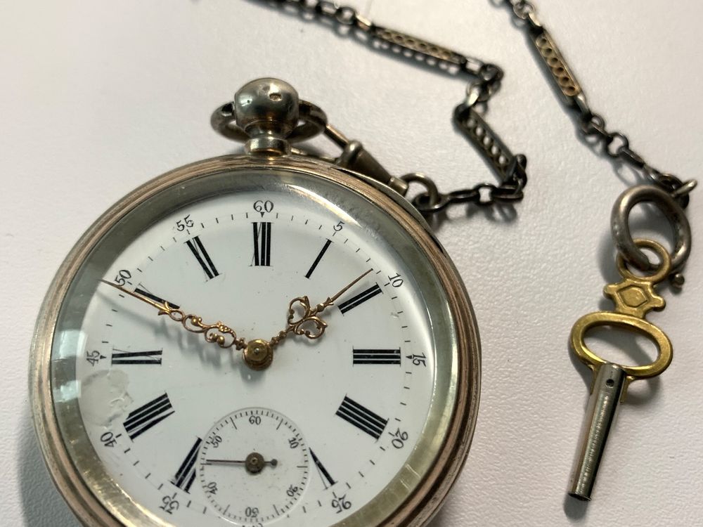 Antike Taschenuhr läuft Silber (Gebraucht) in Stadel für CHF 25 – mit Lieferung auf Ricardo kaufen